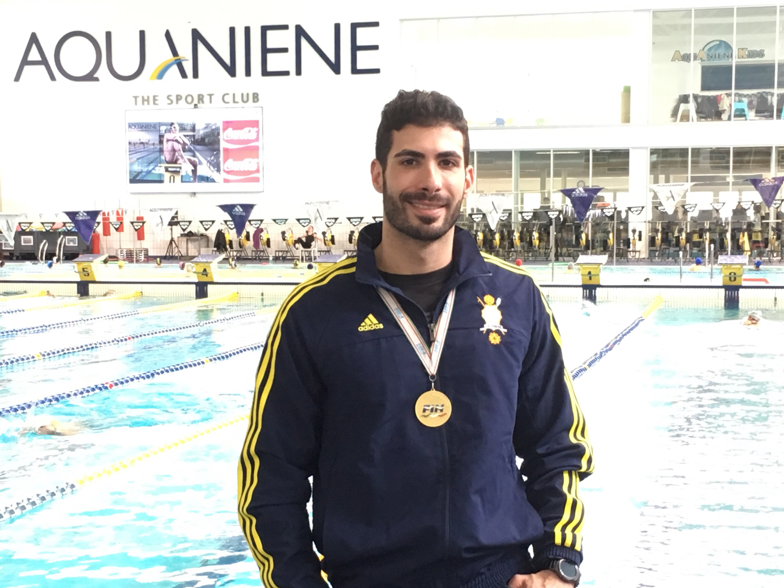 Record Mondiale di Bonanni nei 100 mt manichino - Aquaniene
